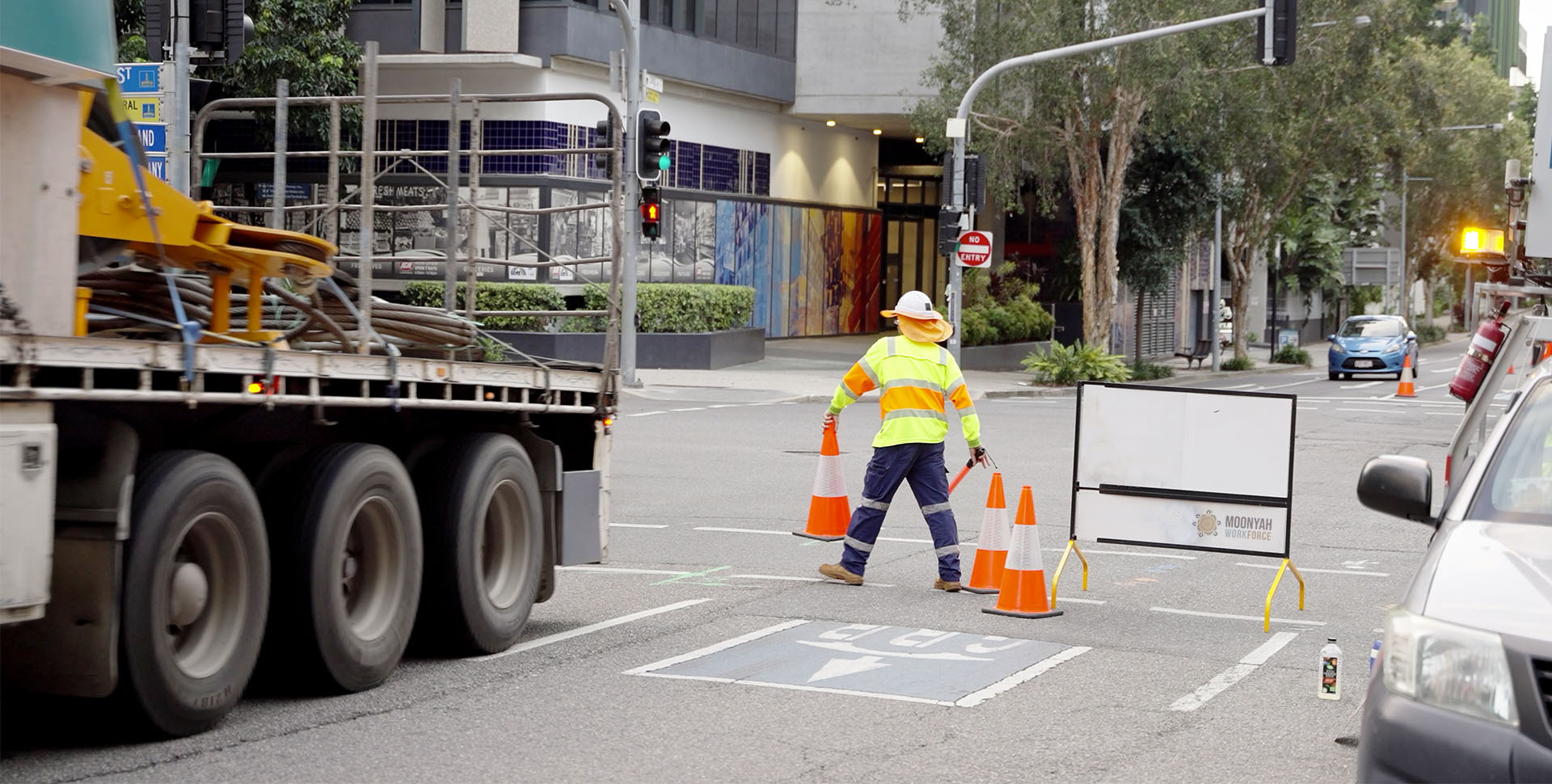 Indigenous Traffic Control & Management - Moonyah Workforce